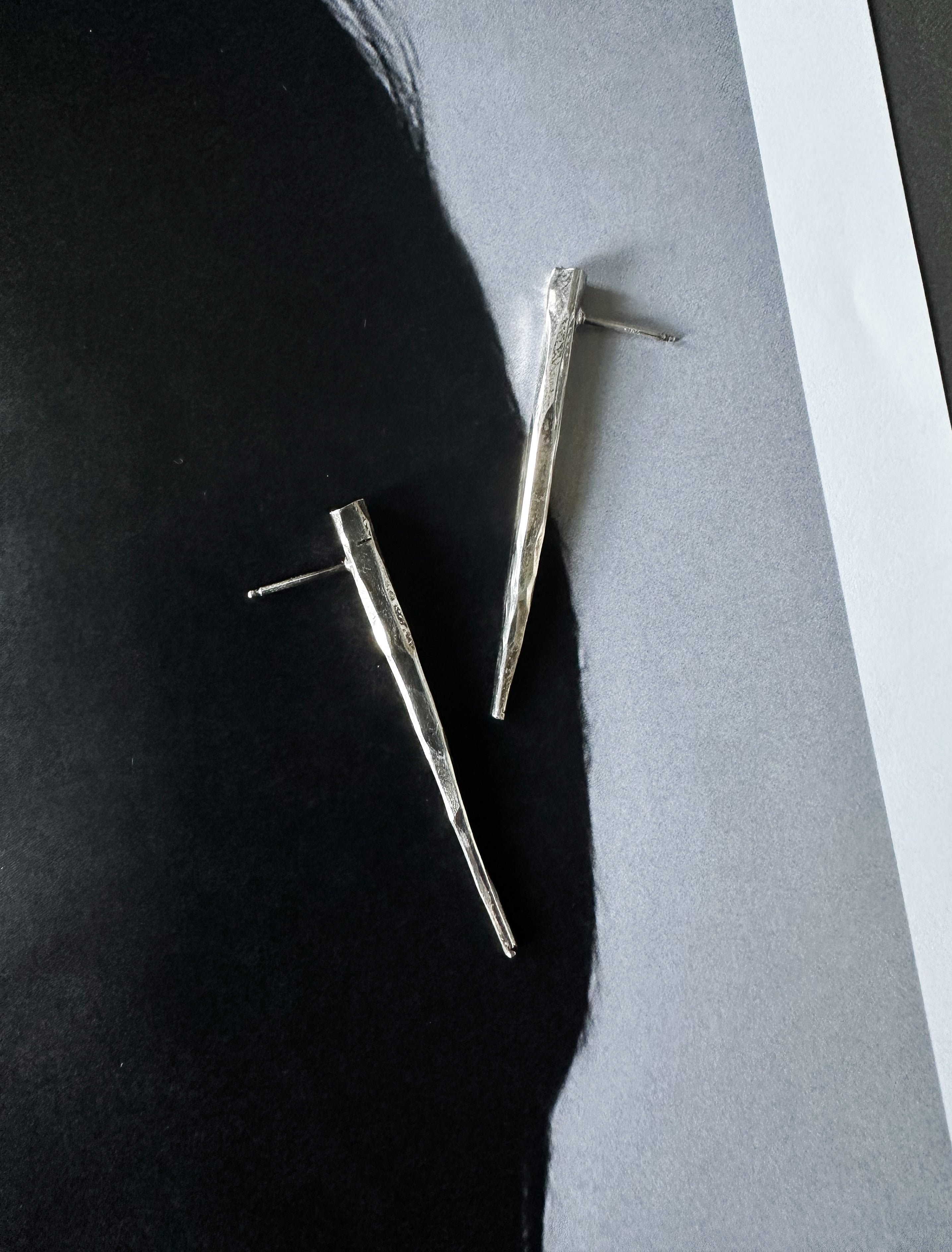 Silver Spikes -medium – ObscurO Jewelry